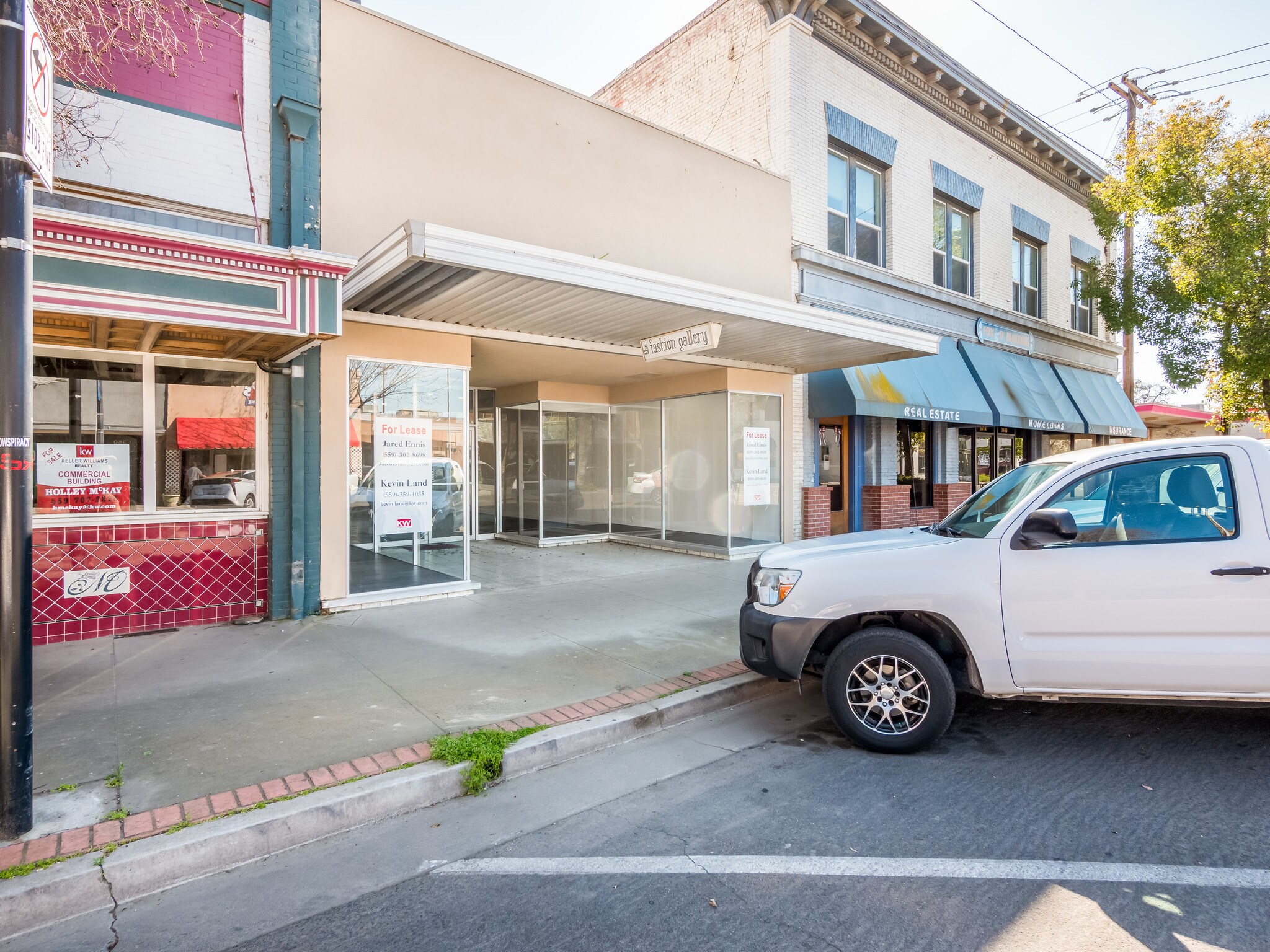 355 W D St, Lemoore, CA 93245 - Retail for Lease | LoopNet