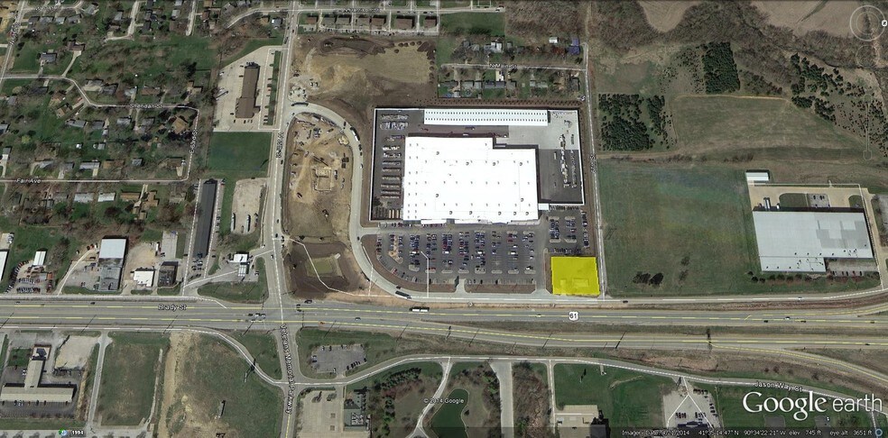 6636 N Brady St, Davenport, IA 52806 | LoopNet