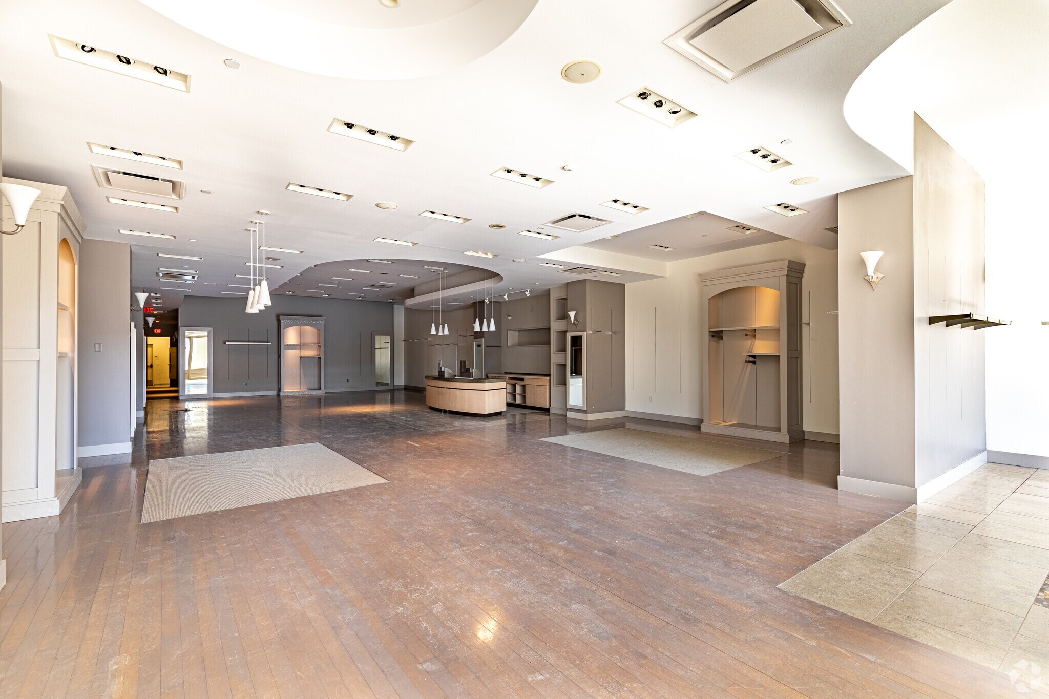 12415-12493 Elm Creek Blvd, Osseo, MN 55369 - The Shoppes at Arbor Lakes | LoopNet