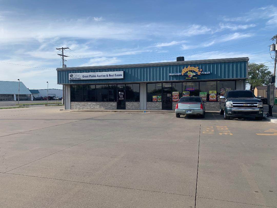 2810 W Us Highway 50, Emporia, KS 66801 | LoopNet