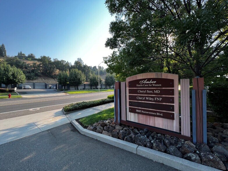 1842 Buenaventura Blvd, Redding, CA 96001 - Stand Alone Medical Office Building | LoopNet