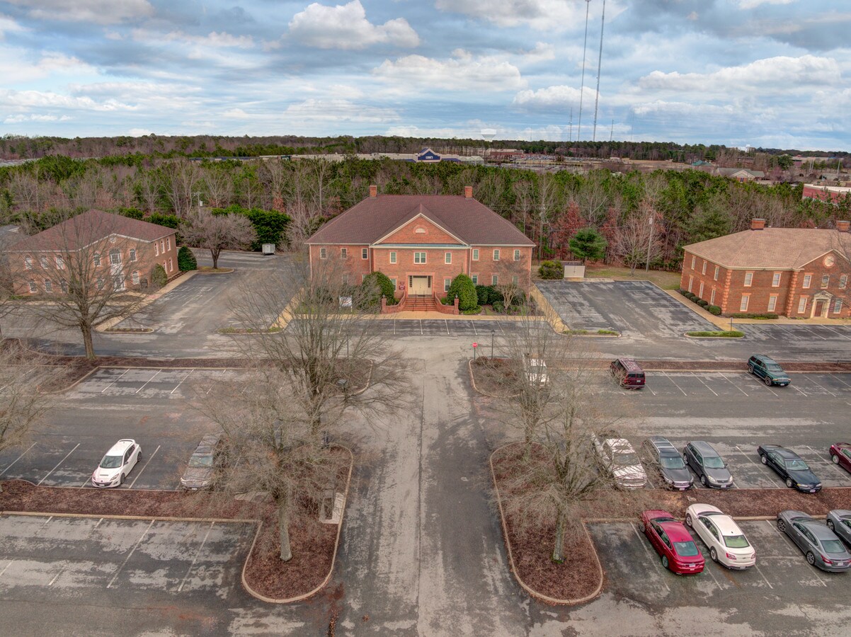 1525 Huguenot Rd, Richmond, VA 23235 | LoopNet