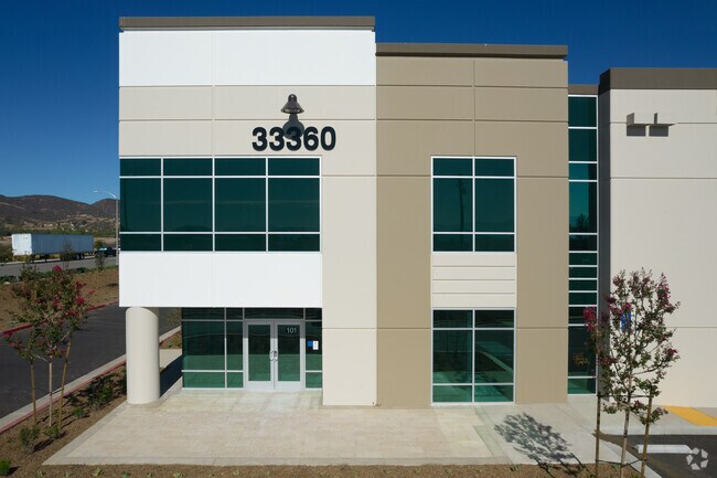 California Commercial Real Estate for Sale | LoopNet.com