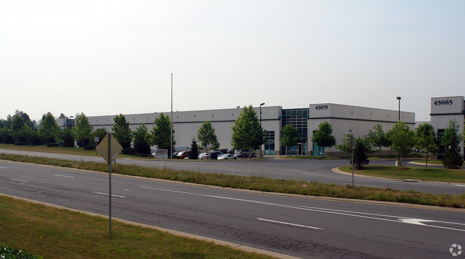 45075 Old Ox Rd, Dulles, VA 20166 | LoopNet