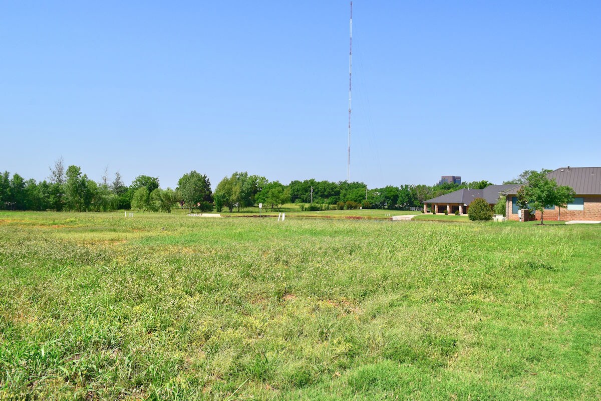 760 E Britton Rd, Oklahoma City, OK 73114 | LoopNet