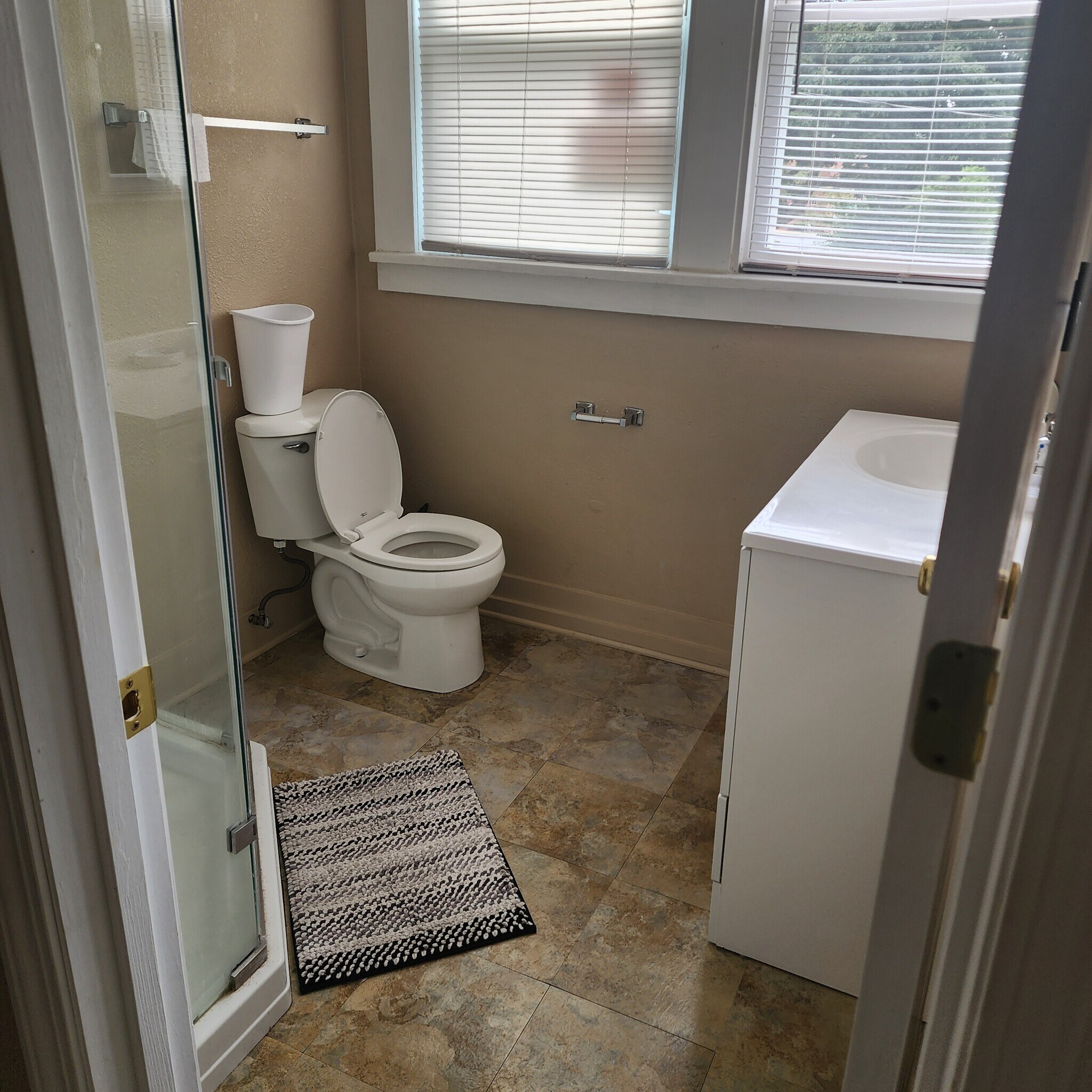 401 N Spring St, Independence, MO 64050 - Multifamily for Sale | LoopNet