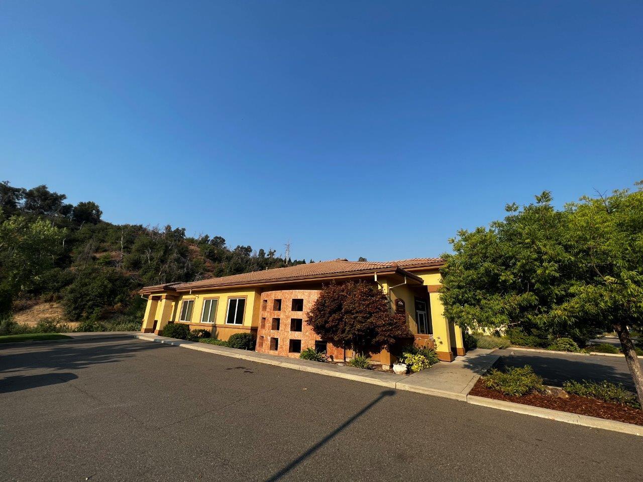 1842 Buenaventura Blvd, Redding, CA 96001 - Stand Alone Medical Office Building | LoopNet
