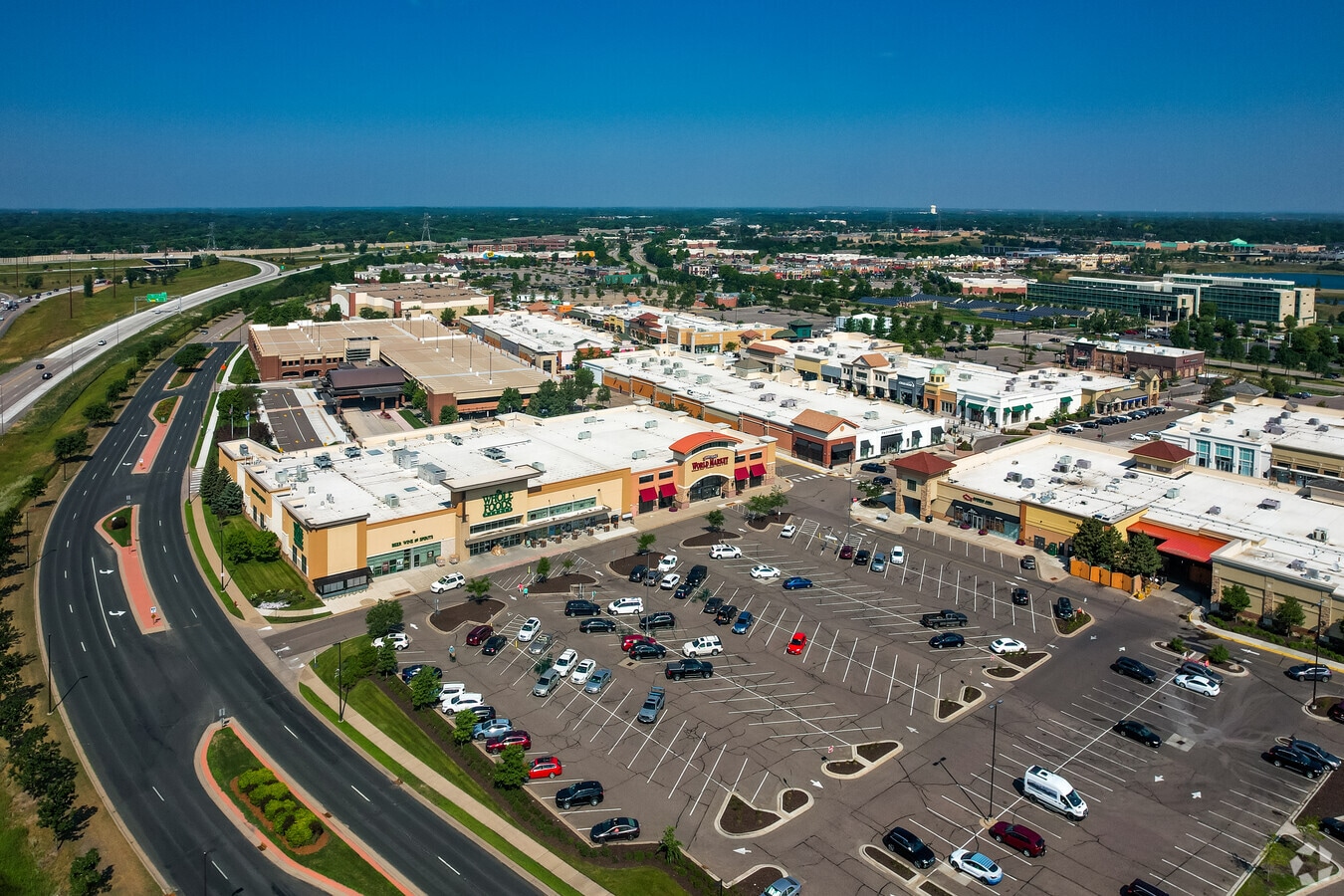 12415-12493 Elm Creek Blvd, Osseo, MN 55369 - The Shoppes at Arbor Lakes | LoopNet