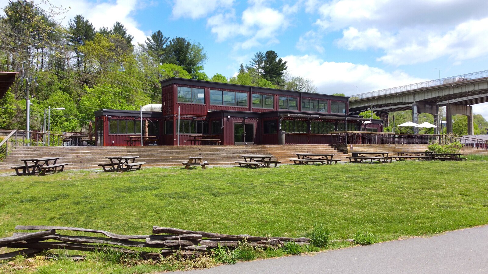 350 Riverside Dr, Asheville, NC 28801 | LoopNet