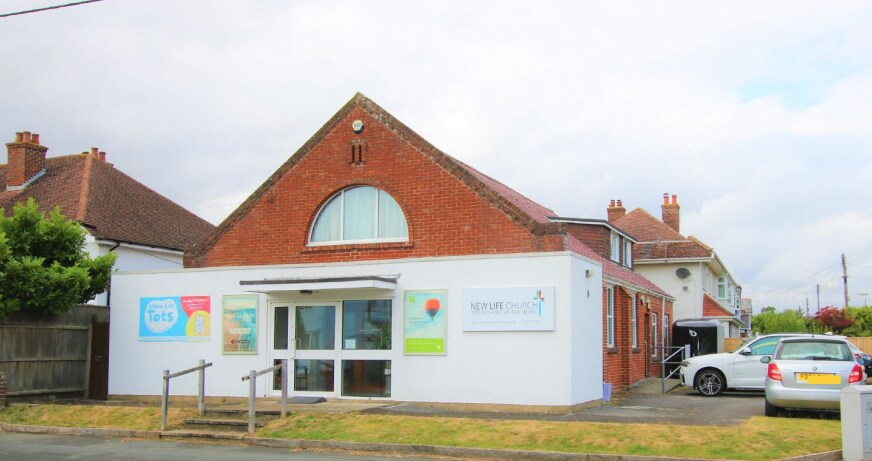 34 Gore Rd, New Milton, BH25 6RZ - Retail for Sale | LoopNet