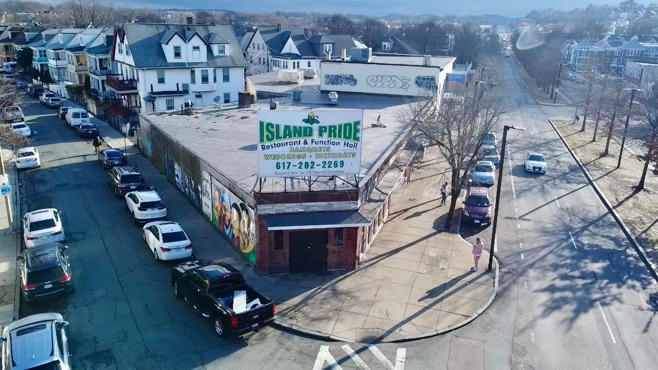 986 Blue Hill Ave, Boston, MA 02124 | LoopNet