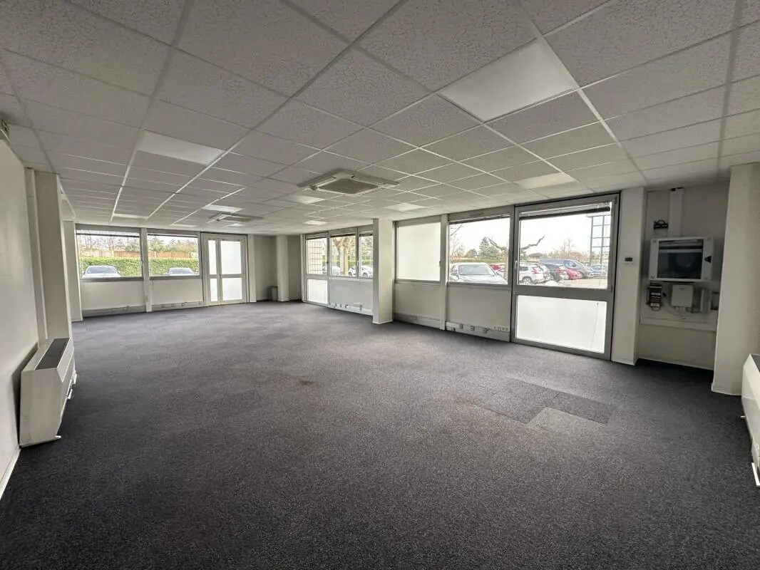 5 Avenue Albert Durand, 31700 Blagnac - Office for Lease | LoopNet
