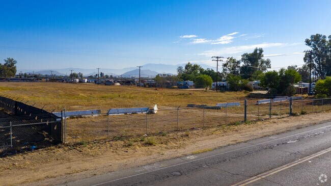 California Commercial Real Estate for Sale | LoopNet