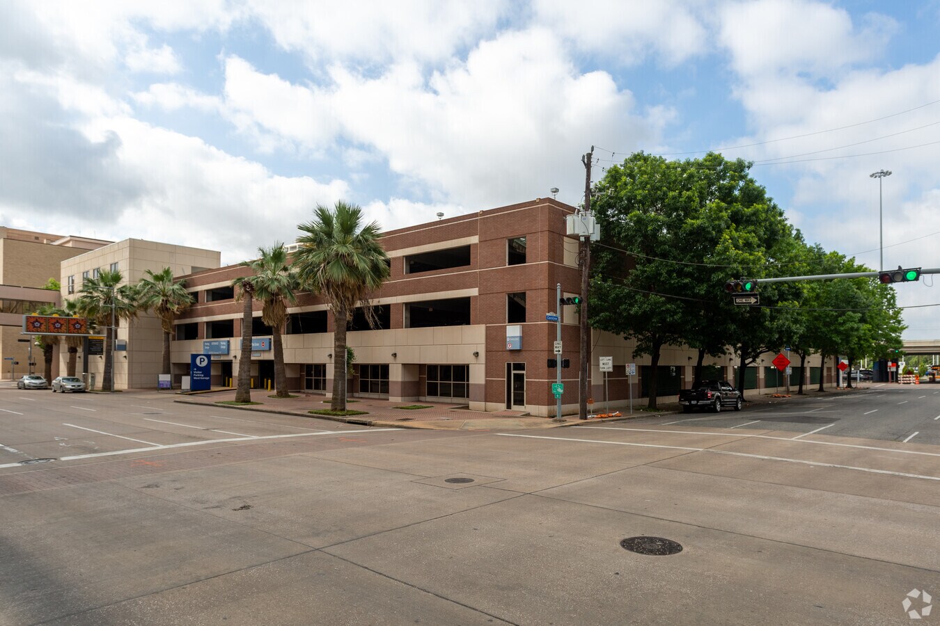 1919 Caroline St, Houston, TX 77002 - Specialty For Sale | LoopNet