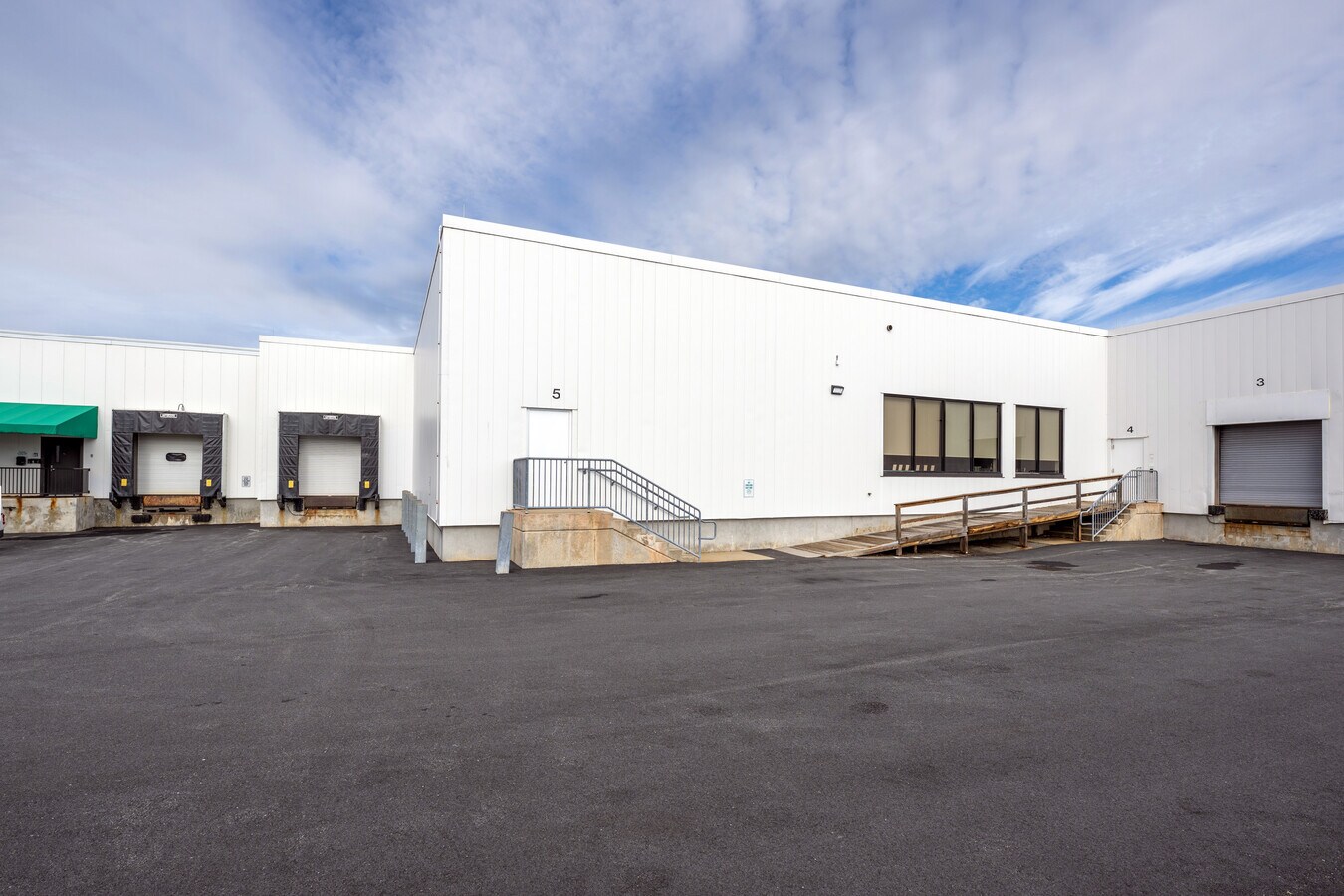 115 Tripps Ln, Riverside, RI 02915 - Flex for Sale | LoopNet