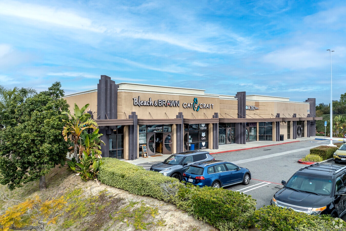 3211-3295 Business Park Dr, Vista, CA 92081 - Vista Palomar Park | LoopNet