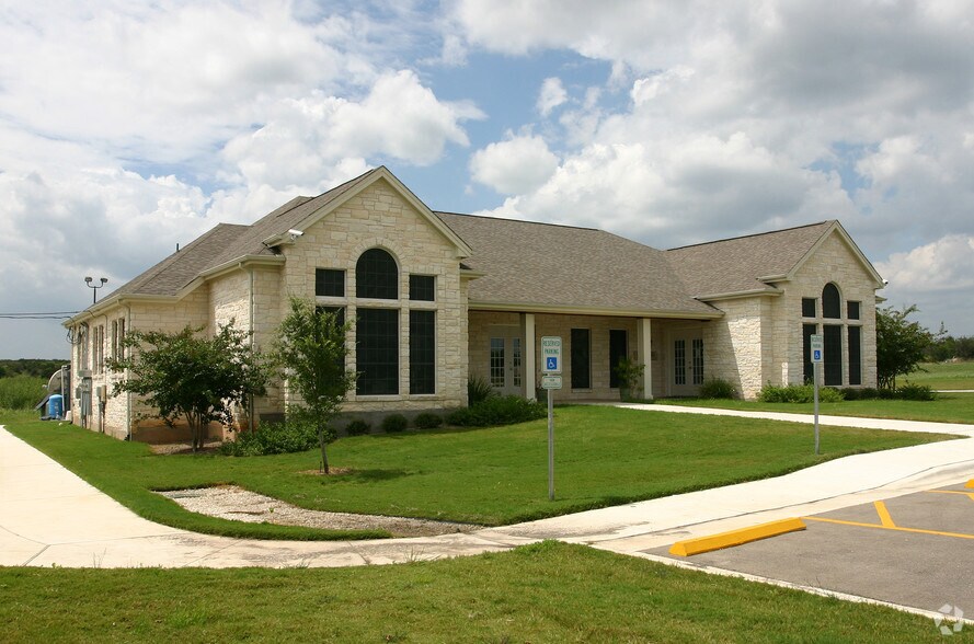 251 N FM 1626, Buda, TX 78610 | LoopNet