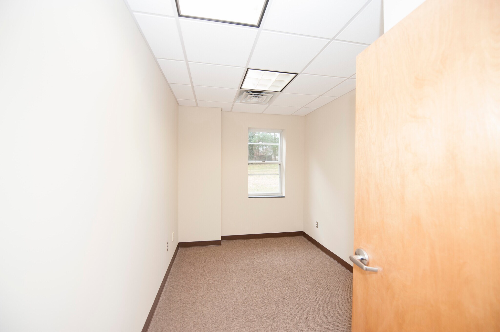 80 W Welsh Pool Rd, Exton, PA 19341 - Exton Medical Arts Building | LoopNet