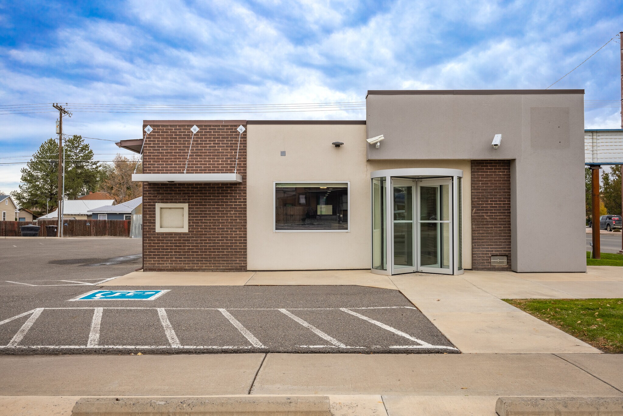340 Townsend Ave, Montrose, CO 81401 - Townsend Ave Office Building ...