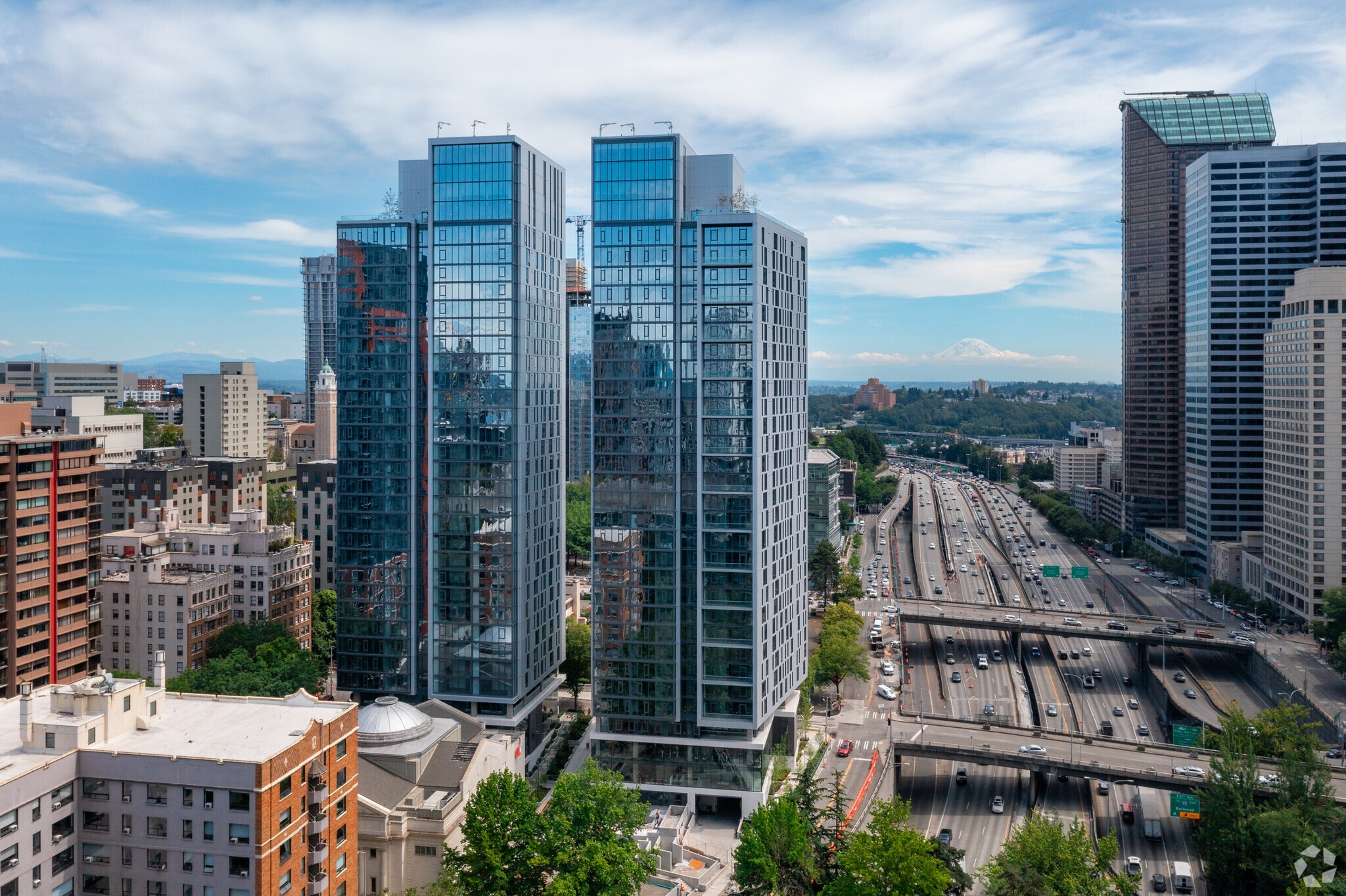 702 Spring St, Seattle, WA 98104 - Ovation Apartments | LoopNet