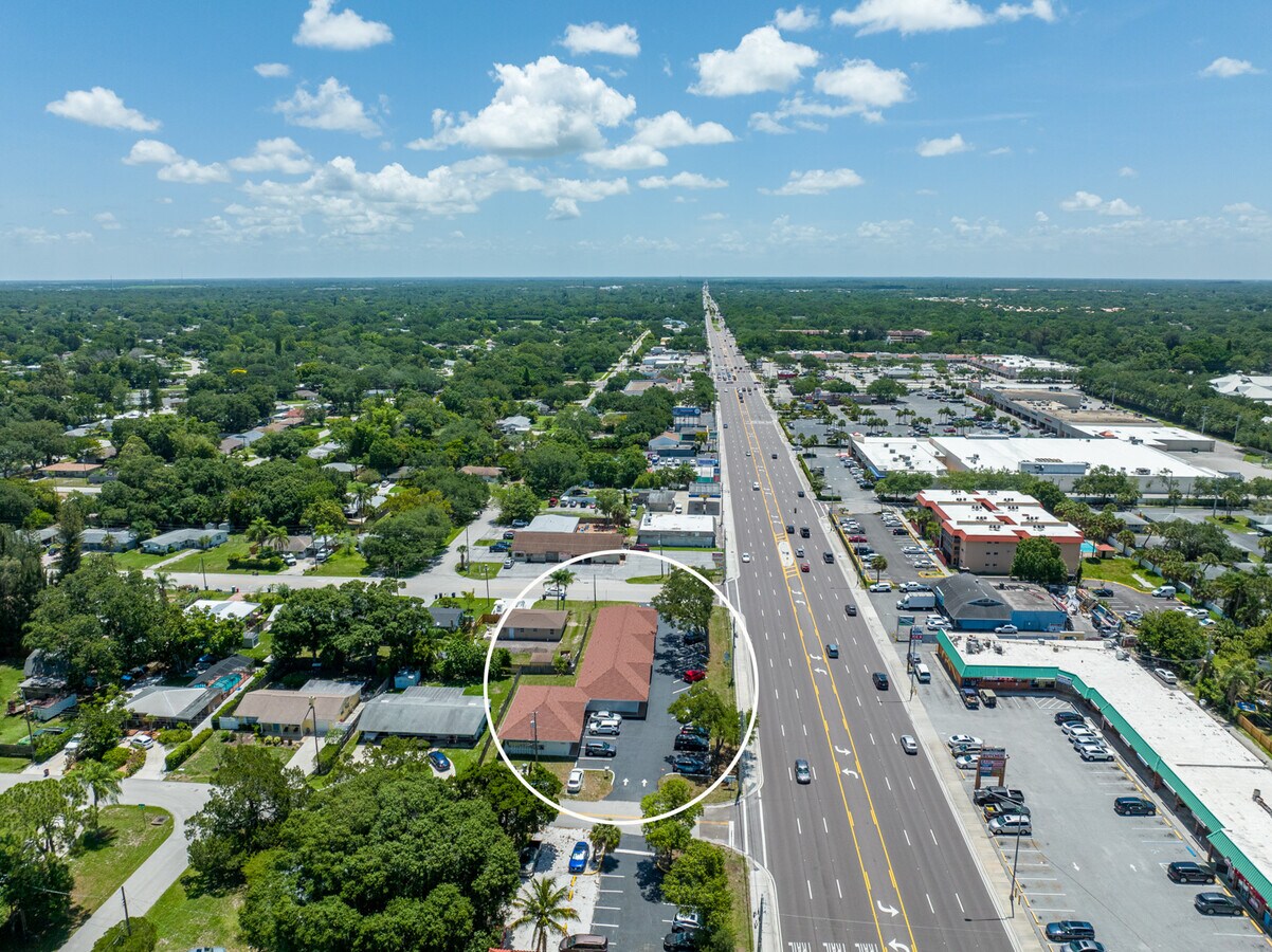 4109 Bee Ridge Rd, Sarasota, FL 34233 | LoopNet