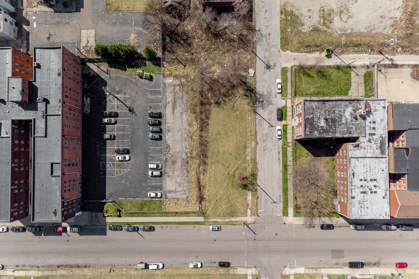 477 Field St, Detroit, MI 48214 | LoopNet