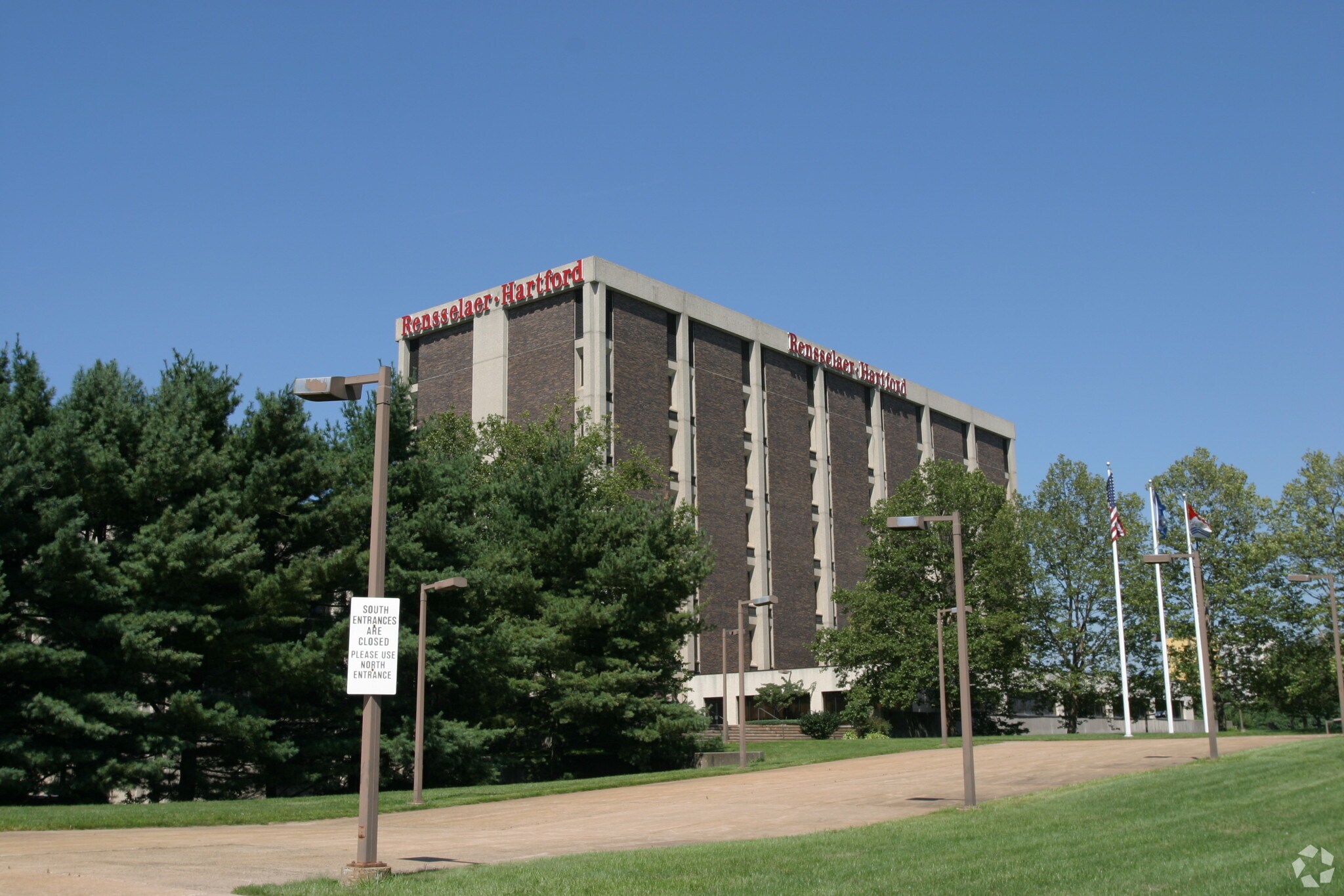 275 Windsor St, Hartford, CT 06120 | LoopNet 275 Windsor St, Hartford, CT 06120 | LoopNet