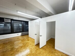 147 W 35th St, New York, NY 10001 - Office for Lease | LoopNet