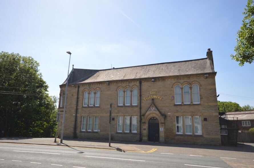 93 Walkden Rd, Manchester, M28 7DB | LoopNet