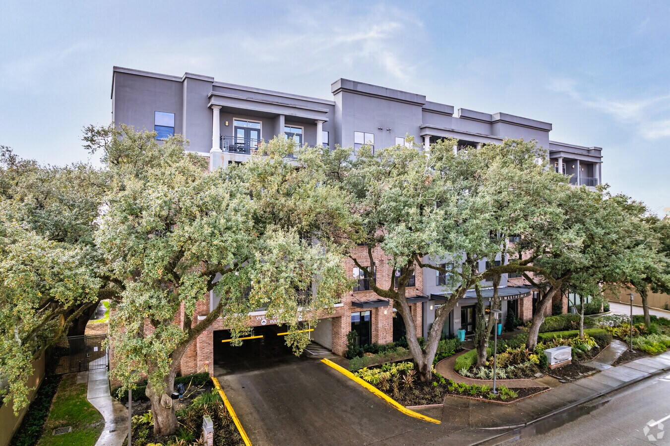 2001 Westheimer Rd, Houston, TX 77098 - Property Record | LoopNet