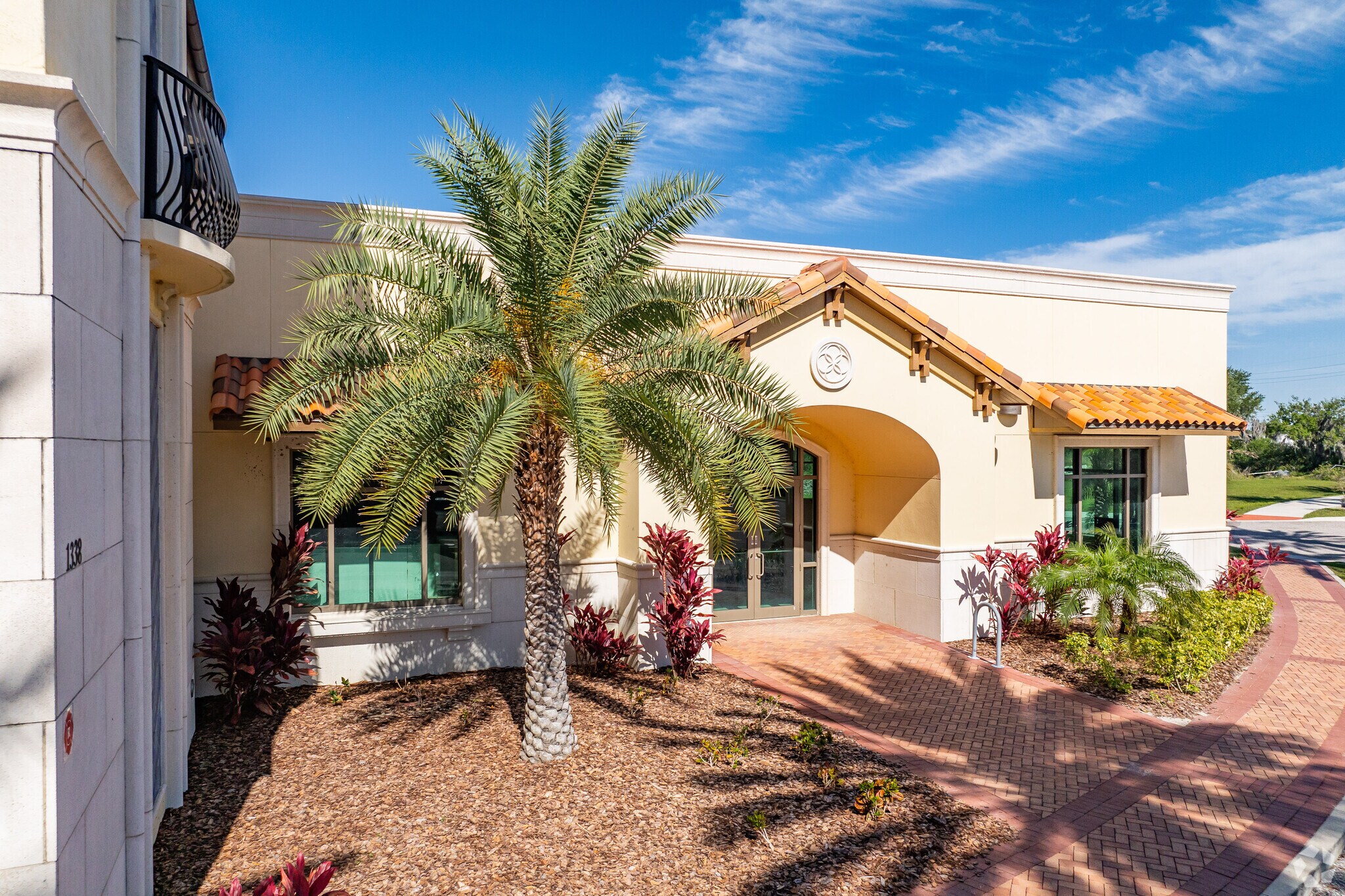 Little Rd, Trinity, FL 34655 - Trinity Tuscan Center | LoopNet