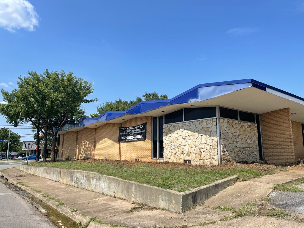 1116 W Randol Mill Rd, Arlington, TX 76012 | LoopNet