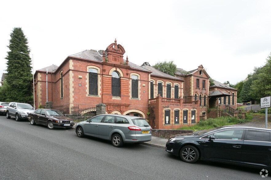 Alexandra Rd, Merthyr Tydfil, CF47 0RX | LoopNet