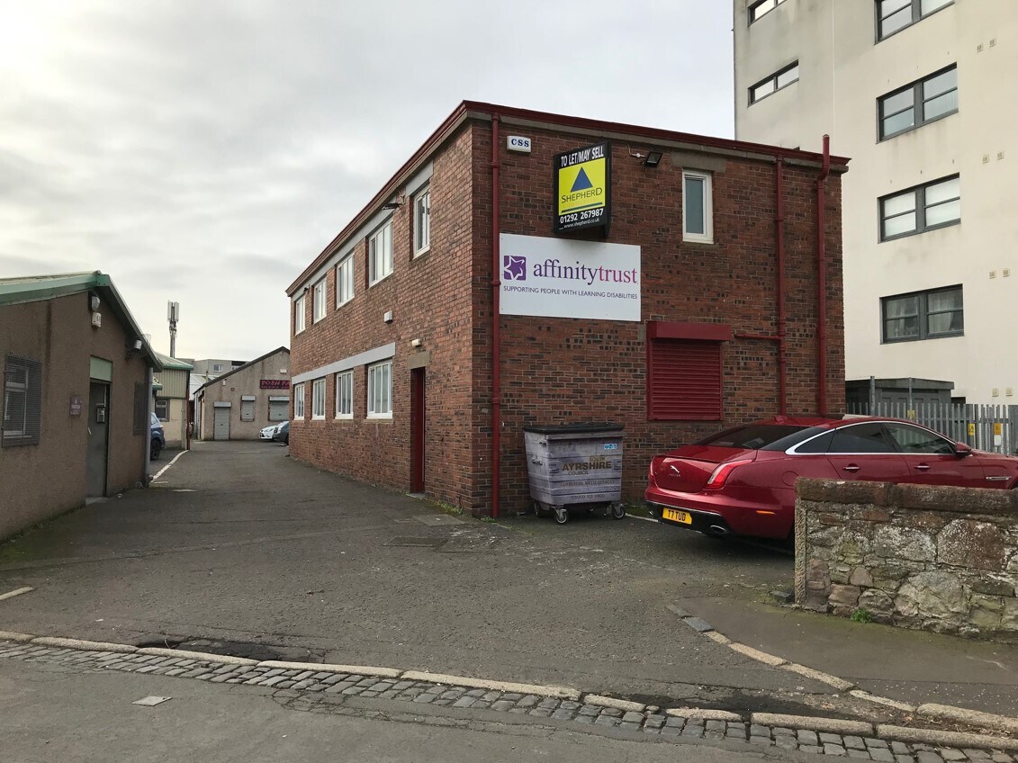 62 Viewfield Rd, Ayr, KA8 8HH | LoopNet