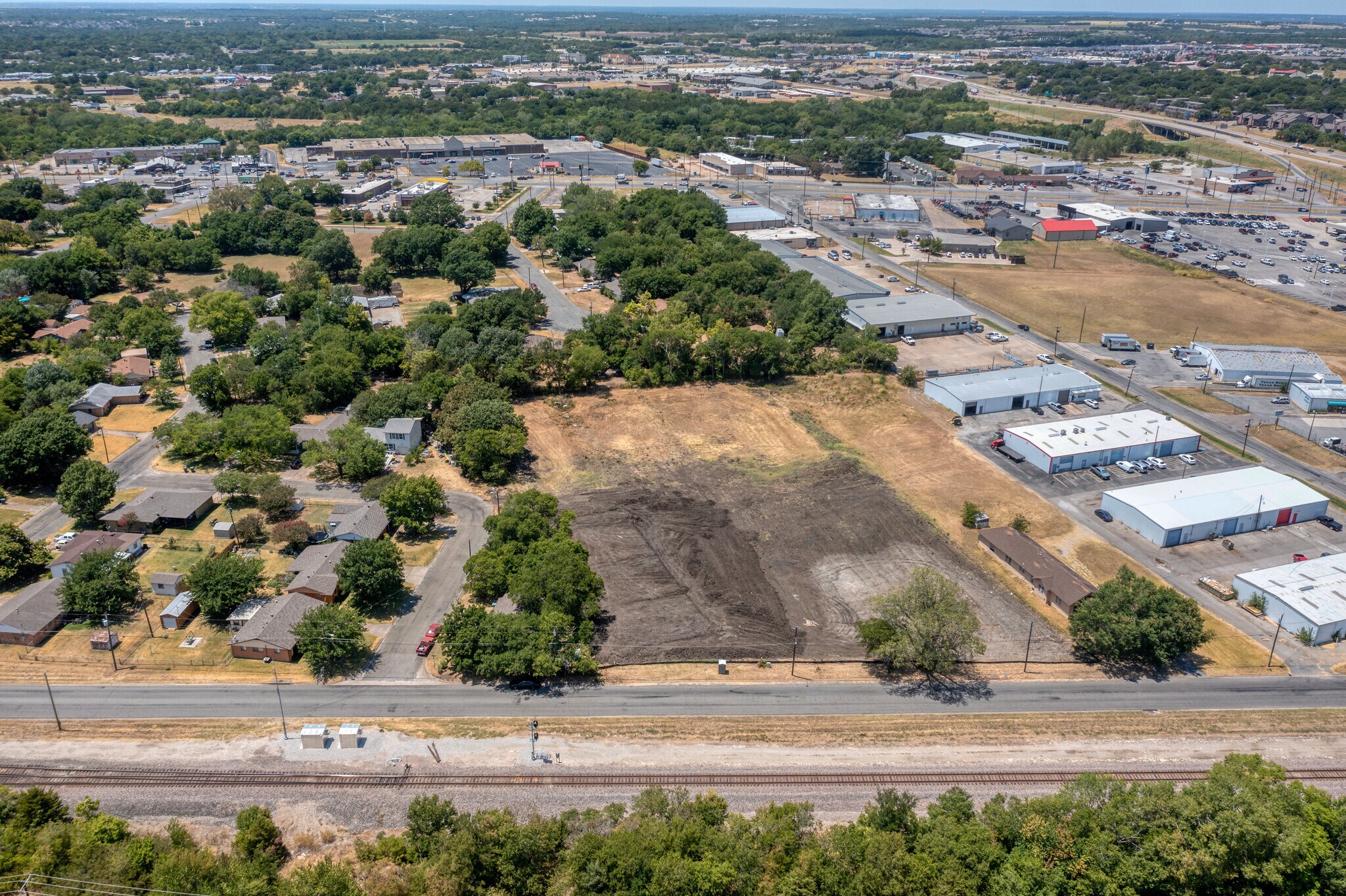 2410 N Frisco Rd, Sherman, TX 75090 - Texas Office Warehouse | LoopNet