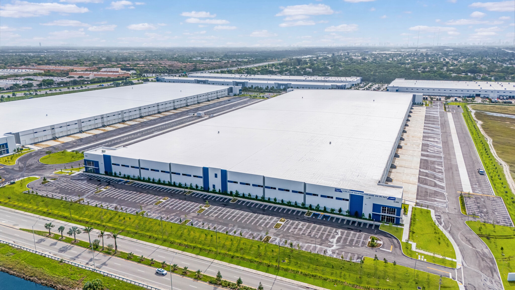 21500 NW 47th Ave, Miami Gardens, FL 33055 - Bridge Point Commerce ...