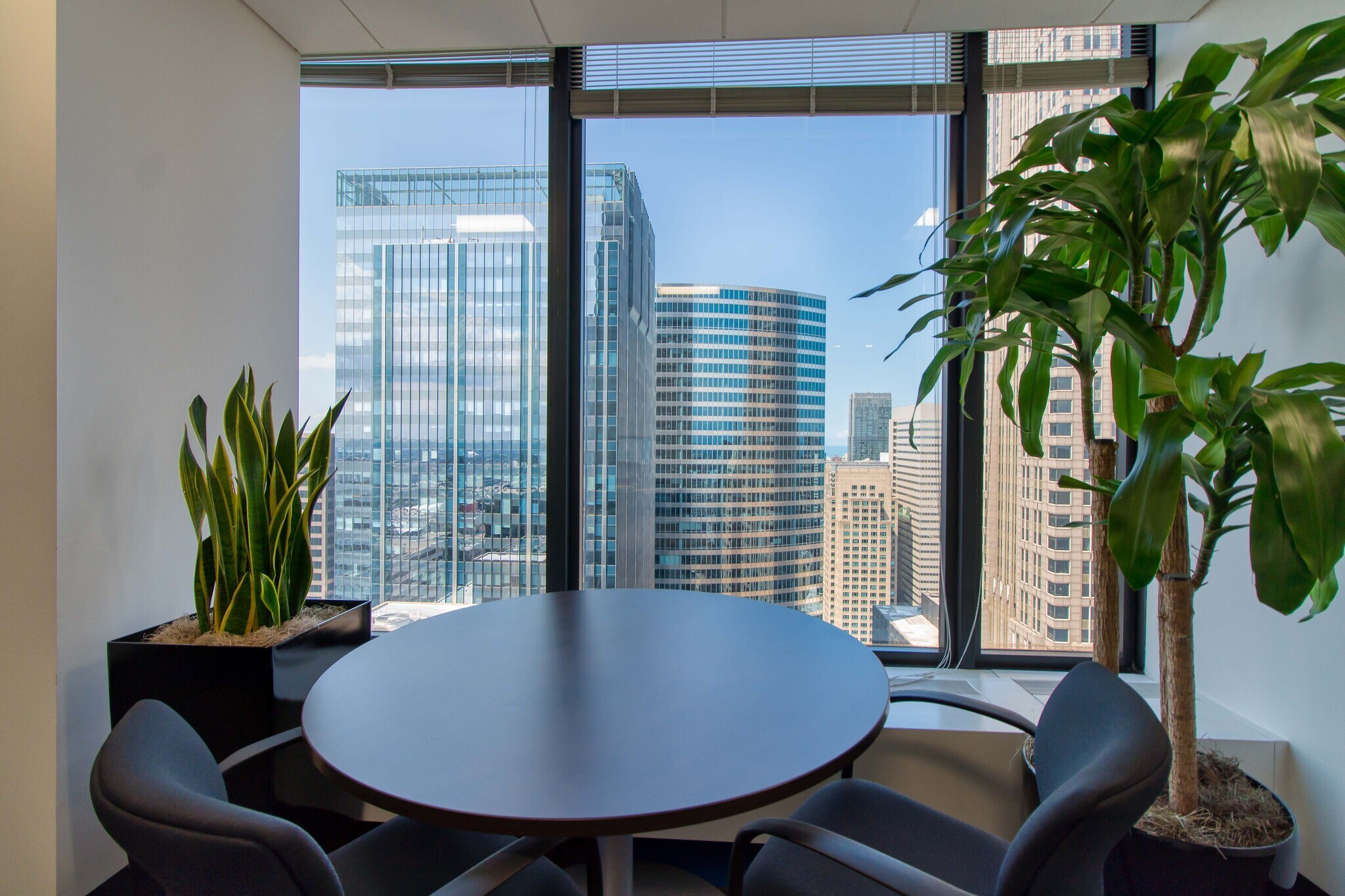 233 S Wacker Dr, Chicago, IL 60606 - Willis Tower | LoopNet