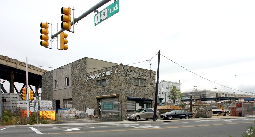 1000 Newark Ave, Jersey City, NJ 07306 | LoopNet