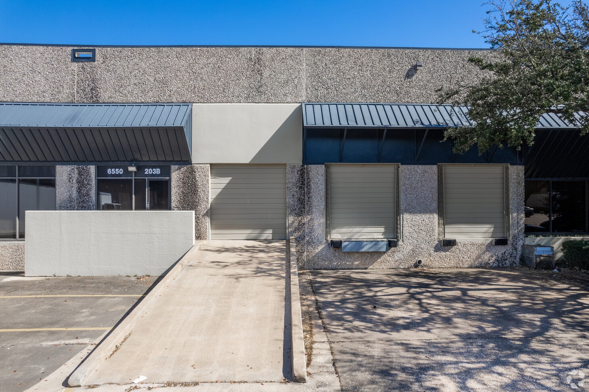 6550 Long Point Rd, Houston, TX 77055 - Industrial for Lease | LoopNet