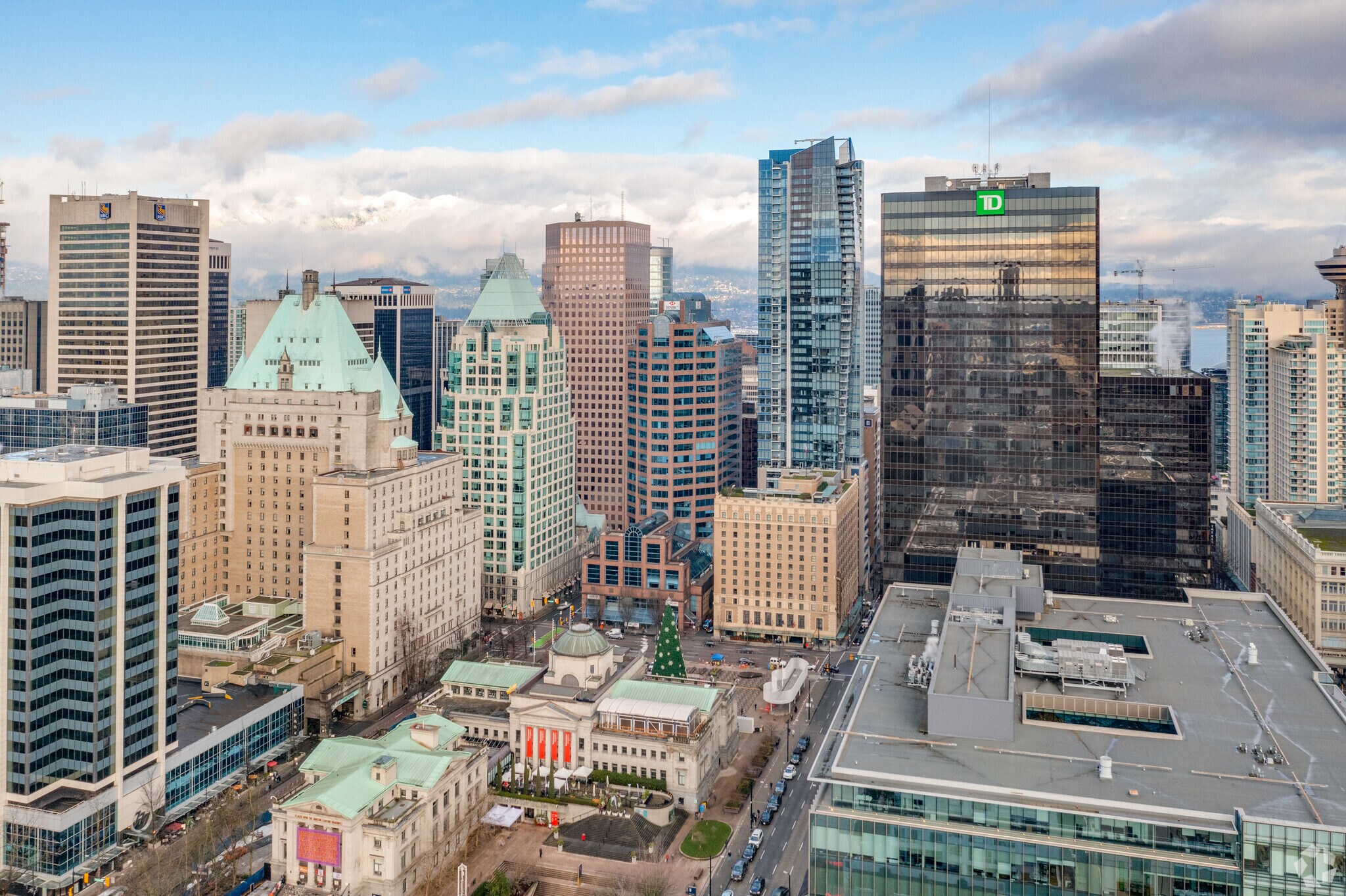 885 W Georgia St, Vancouver, BC V6C 3E8 - RBC Building | LoopNet