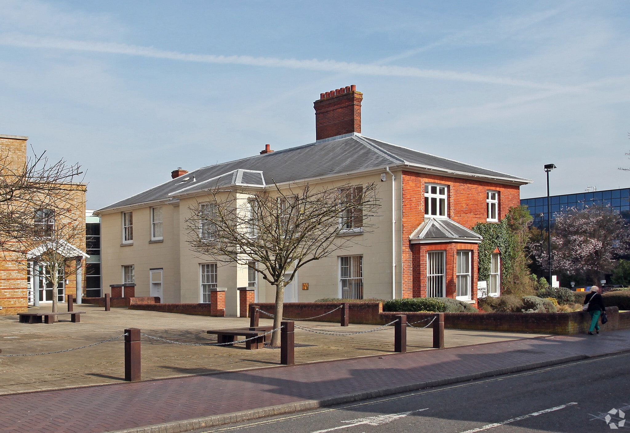 London Rd, Basingstoke, RG21 4AW | LoopNet