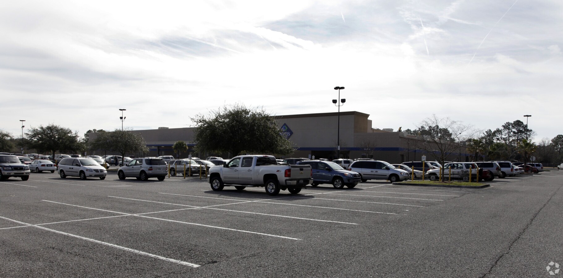 10690 Beach Blvd, Jacksonville, FL 32246 | LoopNet