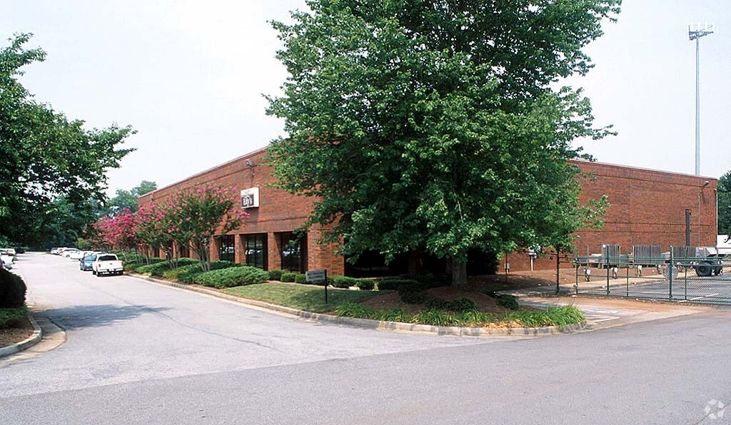 1075 Old Norcross Rd, Lawrenceville, GA 30046 - Gwinnett 316 - Building ...