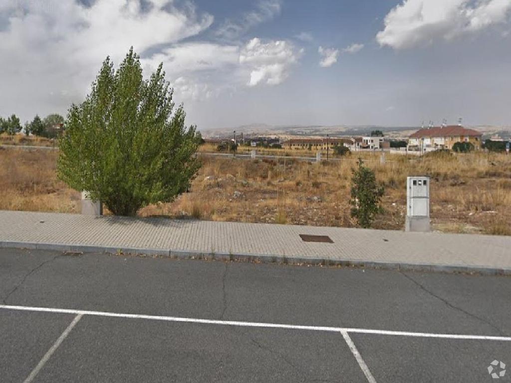 Calle Paris, s/n, 05004 Ávila | LoopNet