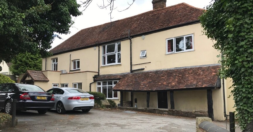 1 Hempstead Rd, Kings Langley, WD4 8BJ | LoopNet