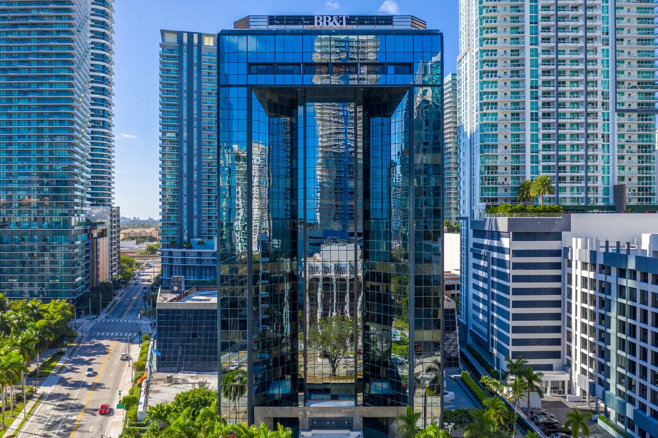 1200 Brickell Ave, Miami, FL 33131 - BB&T Bank Building | LoopNet.com