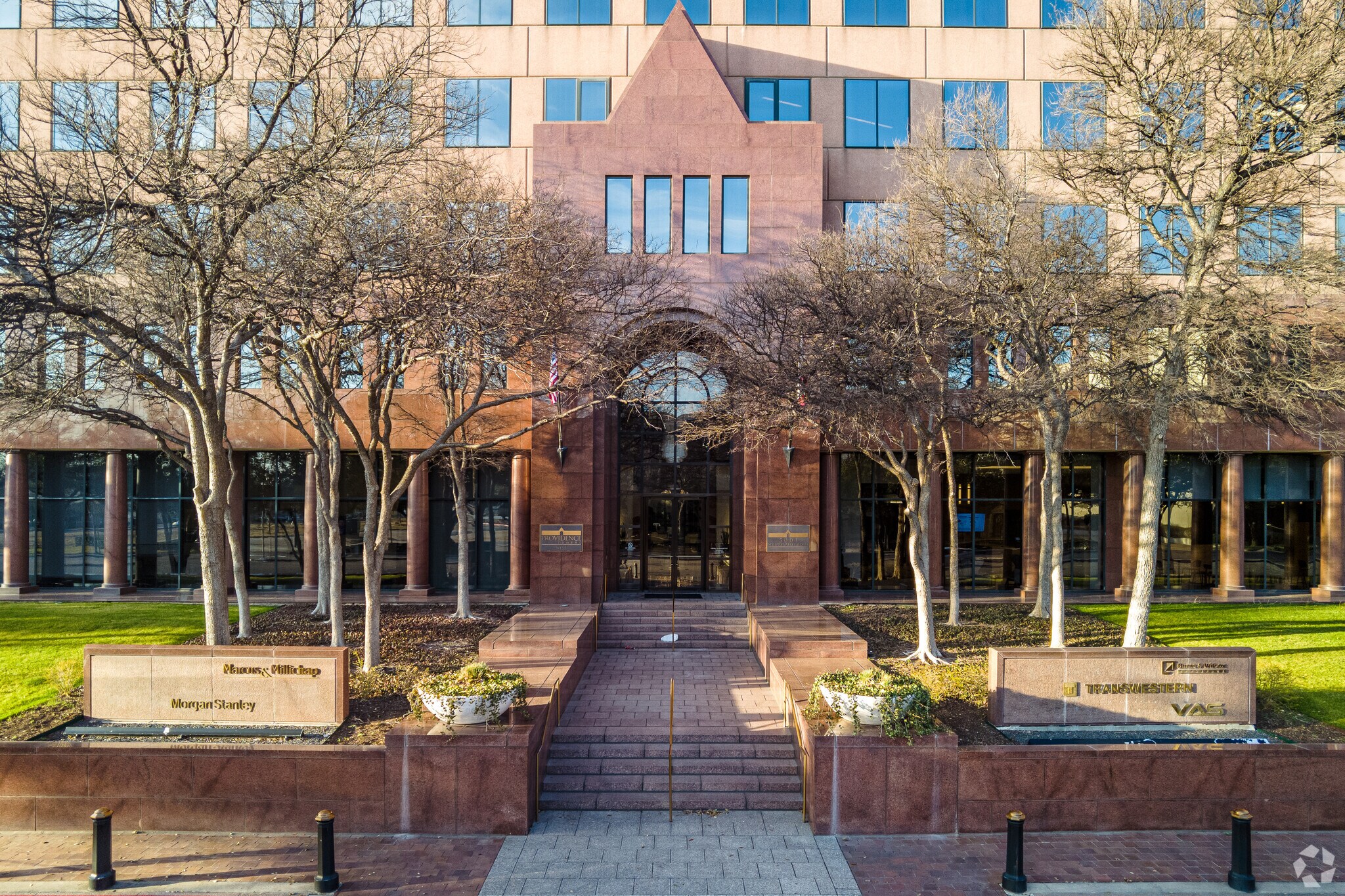 5001 Spring Valley Rd, Dallas, TX 75244 - Providence Towers | LoopNet