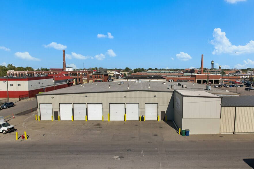 3100 Rivard St, Detroit, MI 48207 | LoopNet