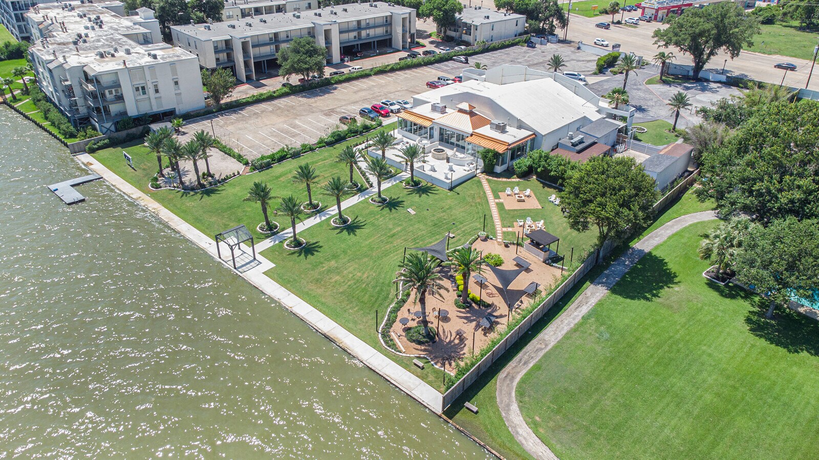 3901 Nasa Pky, El Lago, TX 77586 - Specialty for Sale | LoopNet