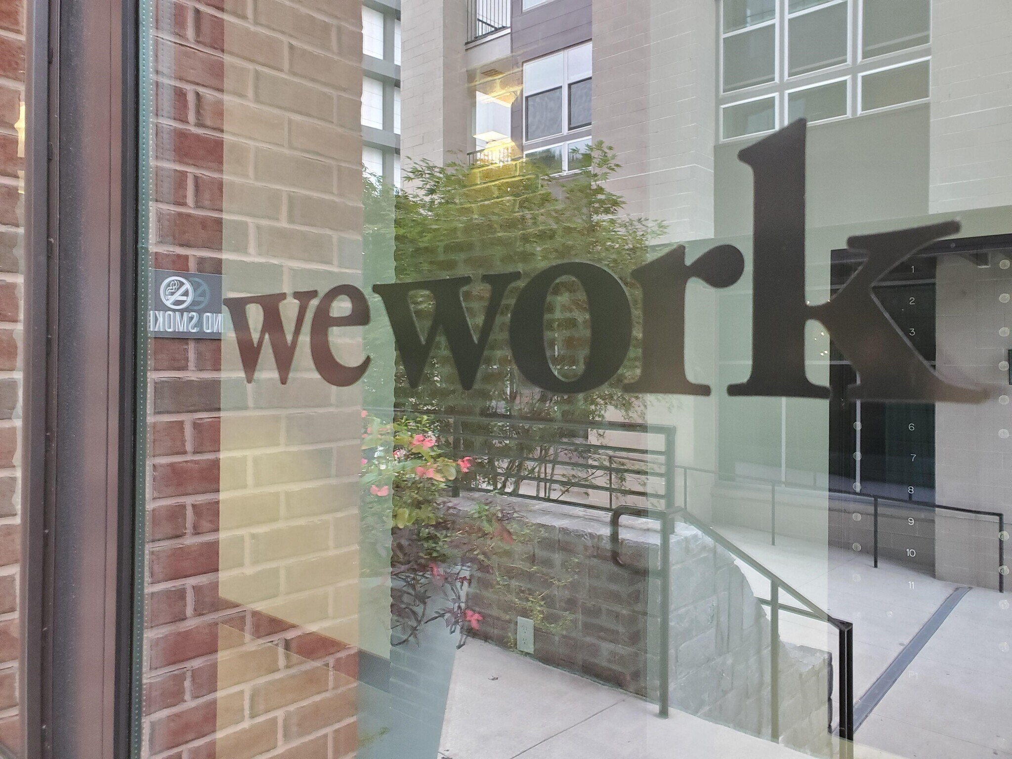 120 W Trinity Pl, Decatur, GA 30030 - AMLI Decatur | LoopNet